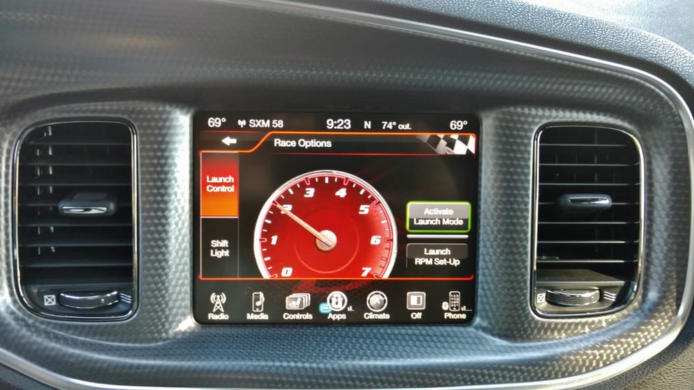 2016 Dodge Charger SRT Hellcat - Quick Review, Video