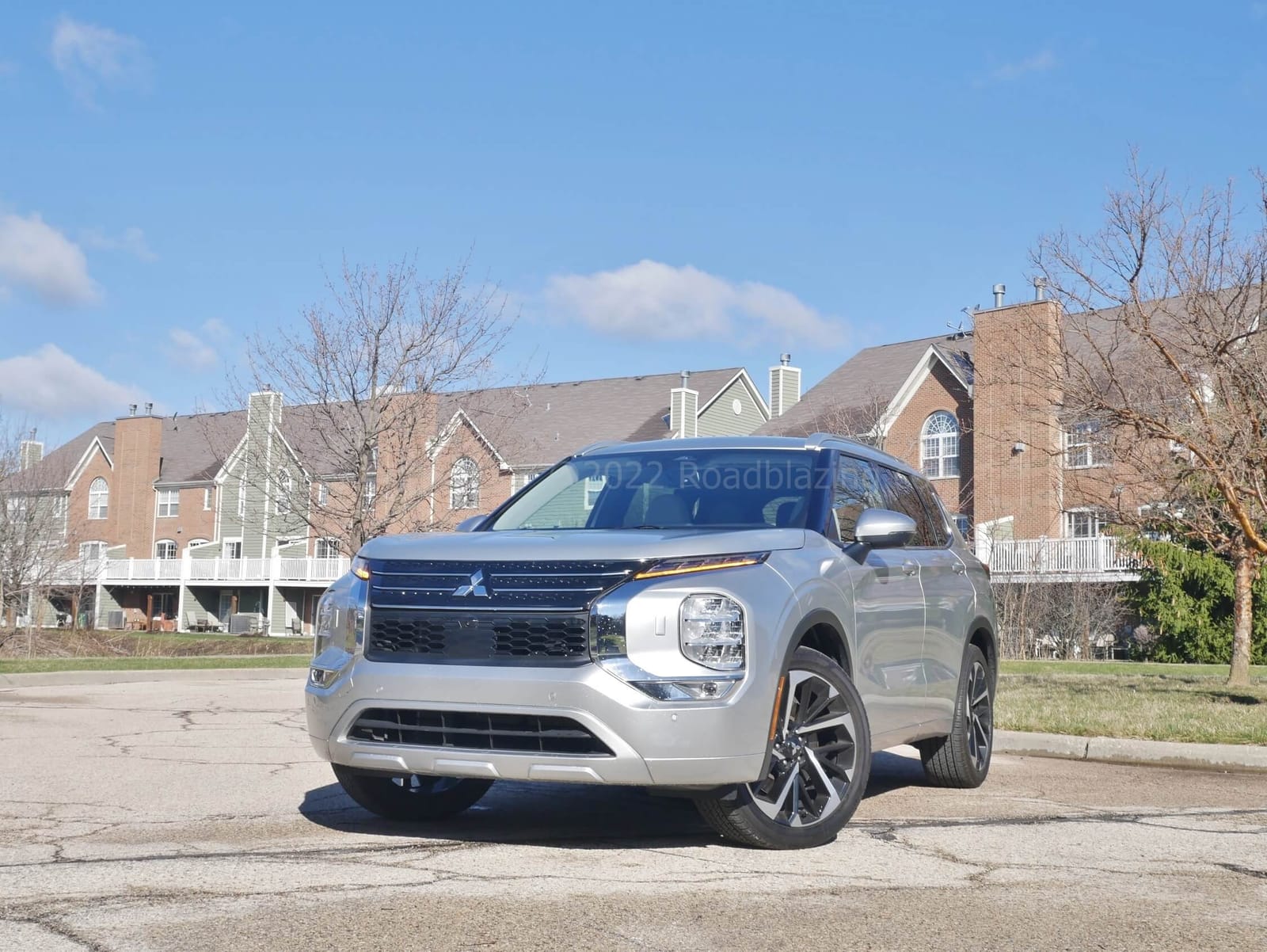 2022 Mitsubishi Outlander AWC - On a Budget 3-Row SUV Review